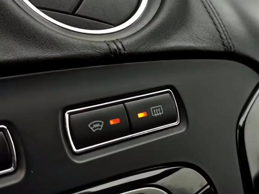 Balts Ford Mondeo 2013 Rīga, ar dzinēja tilpumu 2.20 L un nobraukumu 254 tūkst. km par 6390 €, foto 15 vietnē AUTOMOTO.COM.LV