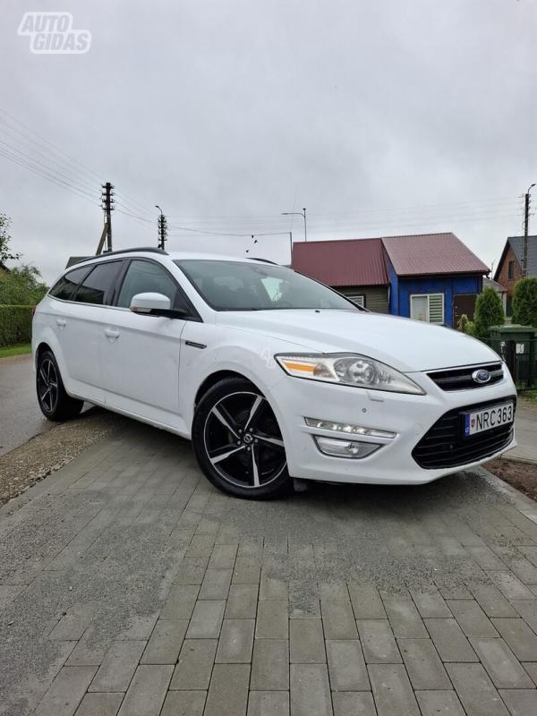 White Ford Mondeo 2013 in Birzai, with an engine capacity of 2.00 L and mileage of 291 thousand km for 3500 €, photo 1 on AUTOMOTO.COM.LV