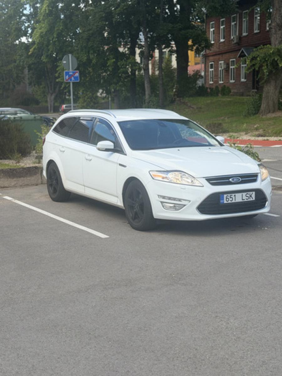 Balts Ford Mondeo 2013 Valga, ar dzinēja tilpumu 1.60 L un nobraukumu 285 tūkst. km par 5199 €, foto 4 vietnē AUTOMOTO.COM.LV