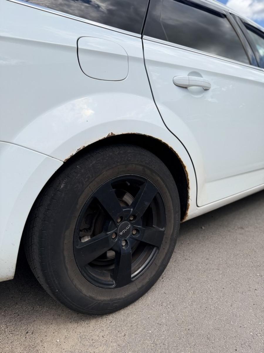 Balts Ford Mondeo 2013 Valga, ar dzinēja tilpumu 1.60 L un nobraukumu 285 tūkst. km par 5199 €, foto 20 vietnē AUTOMOTO.COM.LV