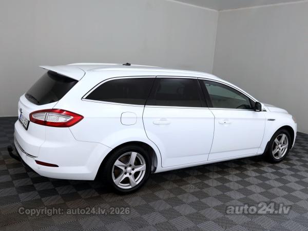 Balts Ford Mondeo 2014 Tallina, ar dzinēja tilpumu 2.00 L un nobraukumu 369 tūkst. km par 2799 €, foto 3 vietnē AUTOMOTO.COM.LV