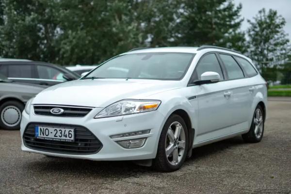 White Ford Mondeo 2014 in Liepaja, with an engine capacity of 1.60 L and mileage of 329 thousand km for 5950 €, photo 1 on AUTOMOTO.COM.LV