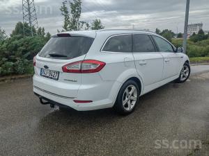 White Ford Mondeo 2014 in Ogre, with an engine capacity of 2.00 L and mileage of 352 thousand km for 4199 €, photo 4 on AUTOMOTO.COM.LV