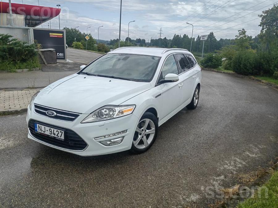 White Ford Mondeo 2014 in Ogre, with an engine capacity of 2.00 L and mileage of 352 thousand km for 4199 €, photo 6 on AUTOMOTO.COM.LV