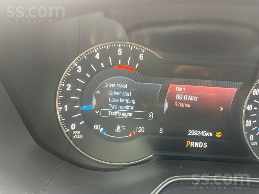 White Ford Mondeo 2014 in Kuldiga, with an engine capacity of 2.00 L and mileage of 299 thousand km for 6390 €, photo 16 on AUTOMOTO.COM.LV