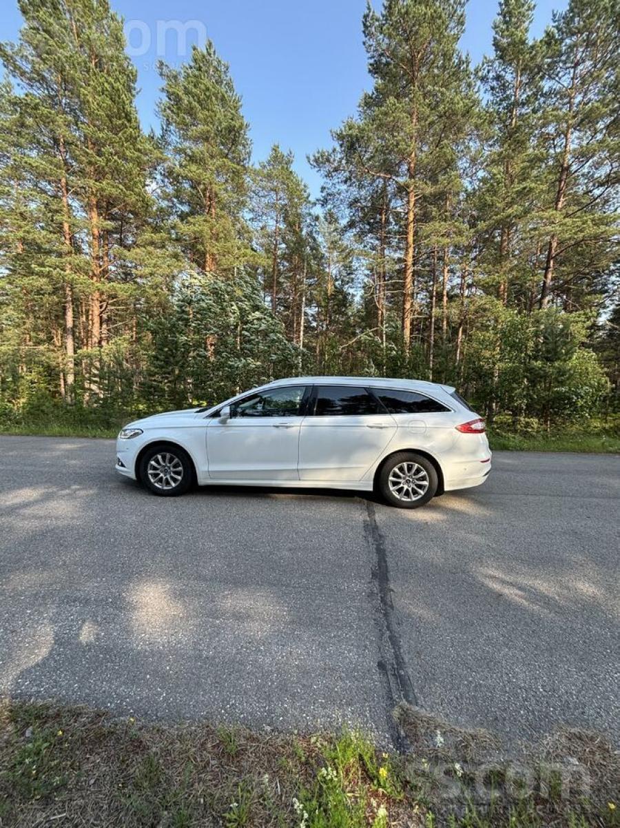 Balts Ford Mondeo 2015 Talsi, ar dzinēja tilpumu 1.60 L un nobraukumu 169 tūkst. km par 5300 €, foto 3 vietnē AUTOMOTO.COM.LV