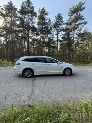 Balts Ford Mondeo 2015 Talsi, ar dzinēja tilpumu 1.60 L un nobraukumu 169 tūkst. km par 5300 €, foto 5 vietnē AUTOMOTO.COM.LV