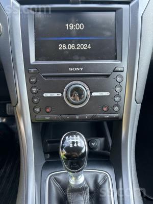Balts Ford Mondeo 2015 Talsi, ar dzinēja tilpumu 1.60 L un nobraukumu 169 tūkst. km par 5300 €, foto 13 vietnē AUTOMOTO.COM.LV