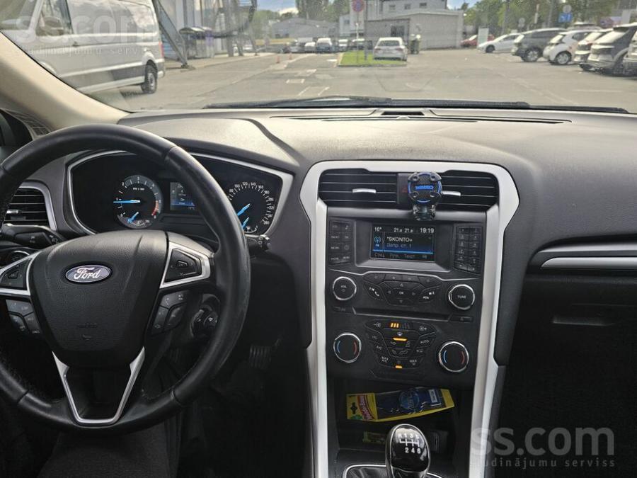 White Ford Mondeo 2015 in Riga, with an engine capacity of 1.50 L and mileage of 355 thousand km for 4950 €, photo 11 on AUTOMOTO.COM.LV
