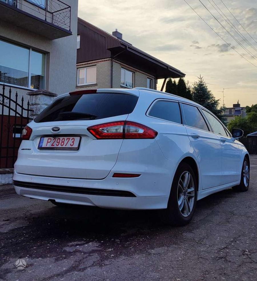 White Ford Mondeo 2015 in Marijampole, with an engine capacity of 2.00 L and mileage of 261 thousand km for 6800 €, photo 4 on AUTOMOTO.COM.LV