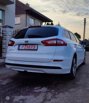 White Ford Mondeo 2015 in Marijampole, with an engine capacity of 2.00 L and mileage of 261 thousand km for 6800 €, photo 8 on AUTOMOTO.COM.LV