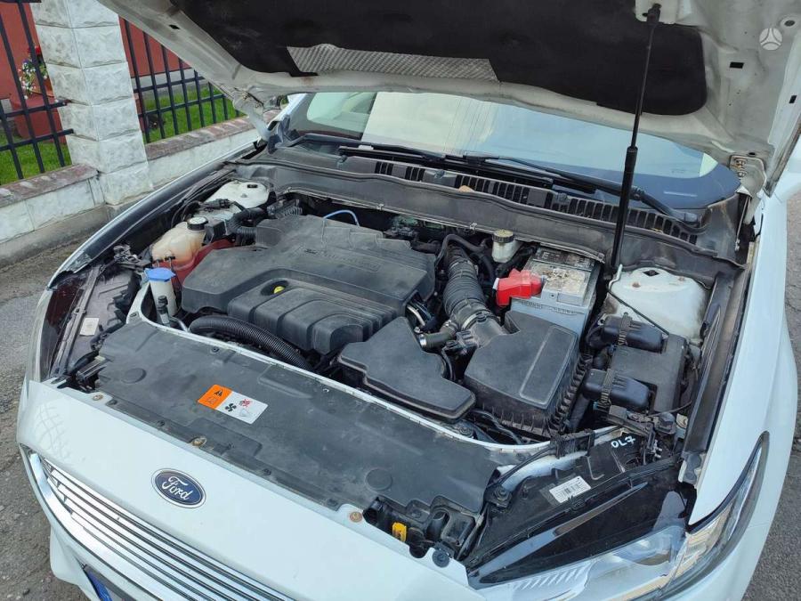 White Ford Mondeo 2015 in Marijampole, with an engine capacity of 2.00 L and mileage of 261 thousand km for 6800 €, photo 26 on AUTOMOTO.COM.LV