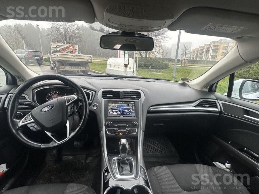 White Ford Mondeo 2015 in Riga, with an engine capacity of 2.00 L and mileage of 294 thousand km for 5000 €, photo 11 on AUTOMOTO.COM.LV