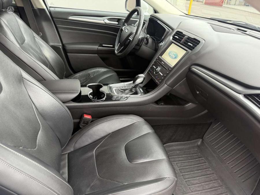 Balts Ford Mondeo 2015 Viļņa, ar dzinēja tilpumu 2.00 L un nobraukumu 327 tūkst. km par 6399 €, foto 11 vietnē AUTOMOTO.COM.LV