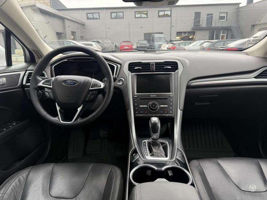 Balts Ford Mondeo 2015 Viļņa, ar dzinēja tilpumu 2.00 L un nobraukumu 327 tūkst. km par 6399 €, foto 16 vietnē AUTOMOTO.COM.LV