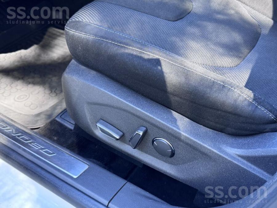 White Ford Mondeo 2015 in Jurmala, with an engine capacity of 2.00 L and mileage of 0 thousand km for 5300 €, photo 21 on AUTOMOTO.COM.LV