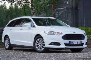 Balts Ford Mondeo 2015 Rīga, ar dzinēja tilpumu 1.50 L un nobraukumu 280 tūkst. km par 5490 €, foto 3 vietnē AUTOMOTO.COM.LV