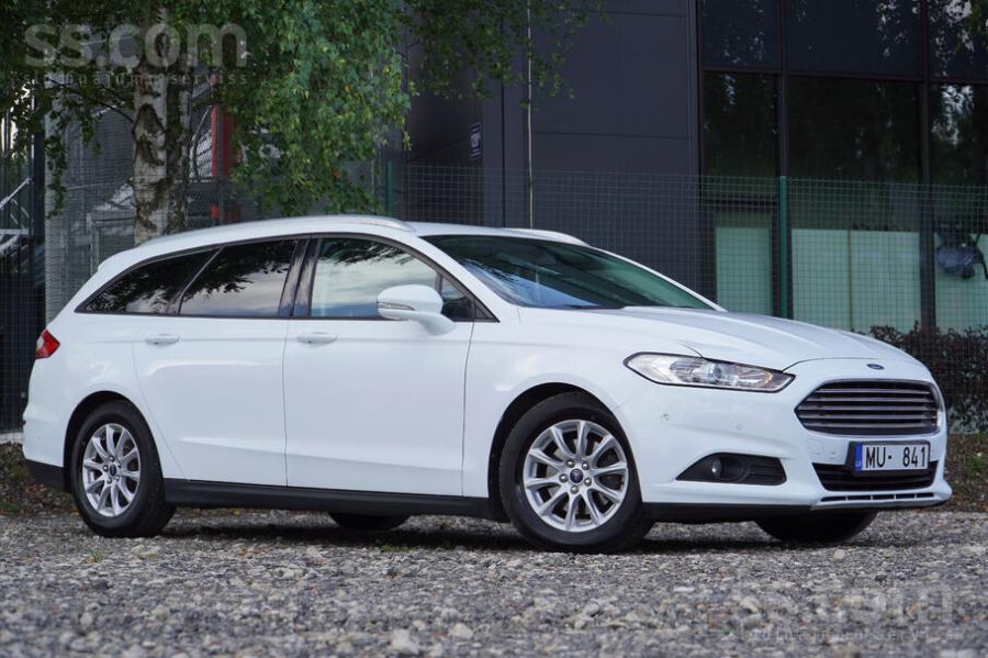 Balts Ford Mondeo 2015 Rīga, ar dzinēja tilpumu 1.50 L un nobraukumu 280 tūkst. km par 5490 €, foto 4 vietnē AUTOMOTO.COM.LV