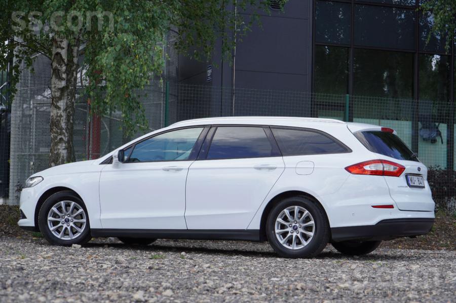 Balts Ford Mondeo 2015 Rīga, ar dzinēja tilpumu 1.50 L un nobraukumu 280 tūkst. km par 5490 €, foto 11 vietnē AUTOMOTO.COM.LV