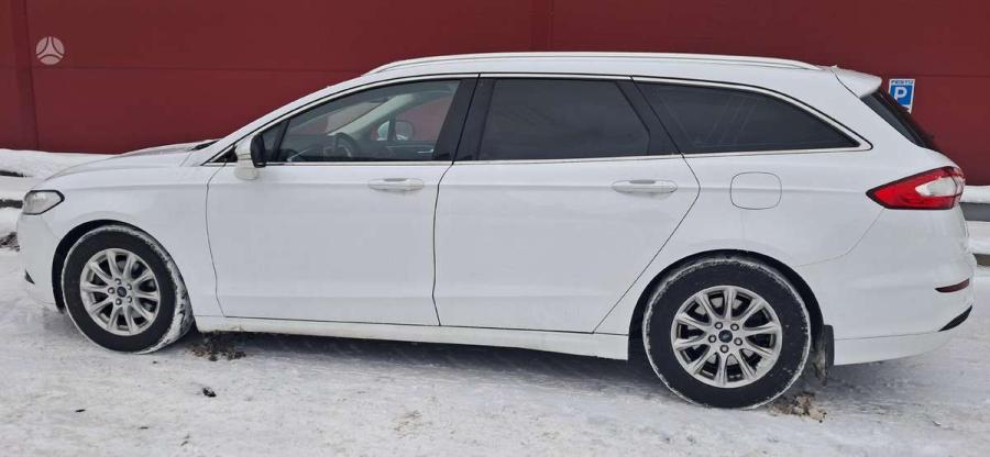 White Ford Mondeo 2016 in Kaunas, with an engine capacity of 1.56 L and mileage of 229 thousand km for 5450 €, photo 10 on AUTOMOTO.COM.LV