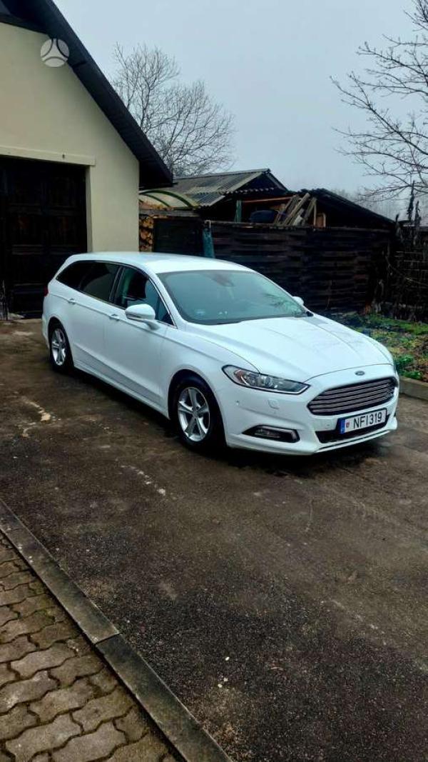White Ford Mondeo 2016 in Vilnius, with an engine capacity of 2.00 L and mileage of 350 thousand km for 6200 €, photo 1 on AUTOMOTO.COM.LV