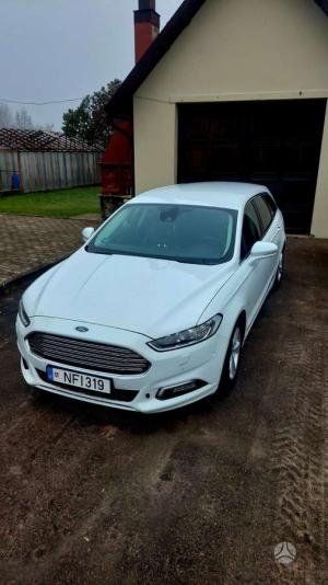 White Ford Mondeo 2016 in Vilnius, with an engine capacity of 2.00 L and mileage of 350 thousand km for 6200 €, photo 4 on AUTOMOTO.COM.LV