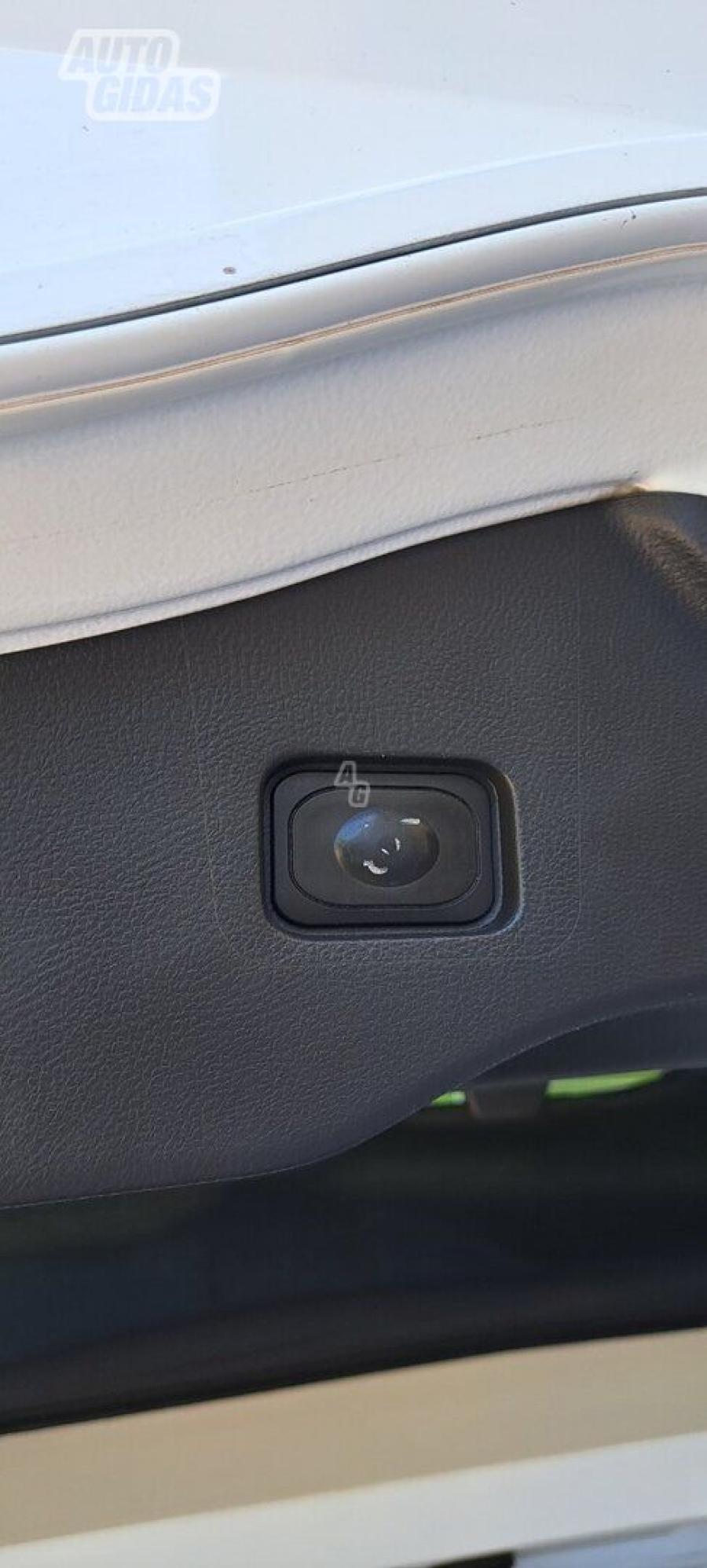 Balts Ford Mondeo 2016 Kauņa, ar dzinēja tilpumu 2.00 L un nobraukumu 327 tūkst. km par 8600 €, foto 13 vietnē AUTOMOTO.COM.LV