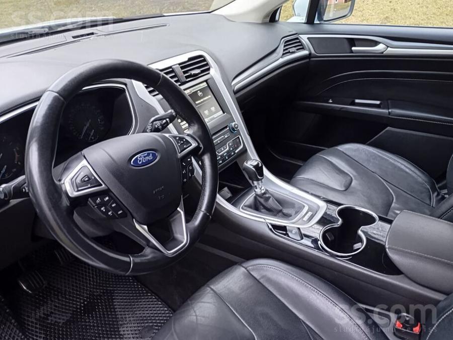 White Ford Mondeo 2016 in Riga, with an engine capacity of 2.00 L and mileage of 270 thousand km for 6750 €, photo 4 on AUTOMOTO.COM.LV
