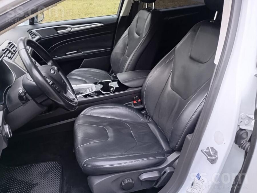 White Ford Mondeo 2016 in Riga, with an engine capacity of 2.00 L and mileage of 270 thousand km for 6750 €, photo 5 on AUTOMOTO.COM.LV