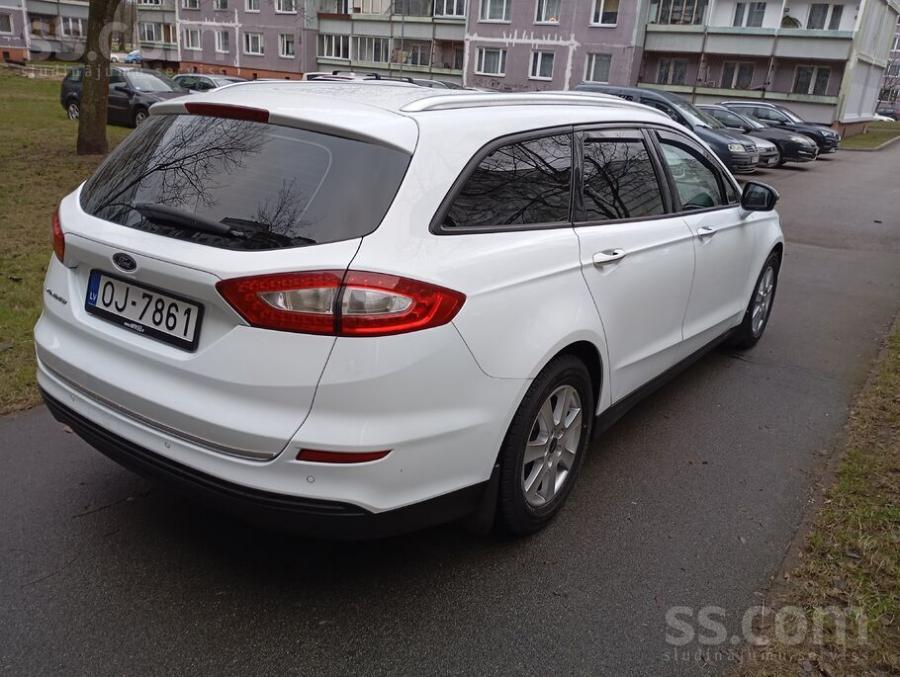 White Ford Mondeo 2016 in Riga, with an engine capacity of 2.00 L and mileage of 270 thousand km for 6750 €, photo 12 on AUTOMOTO.COM.LV