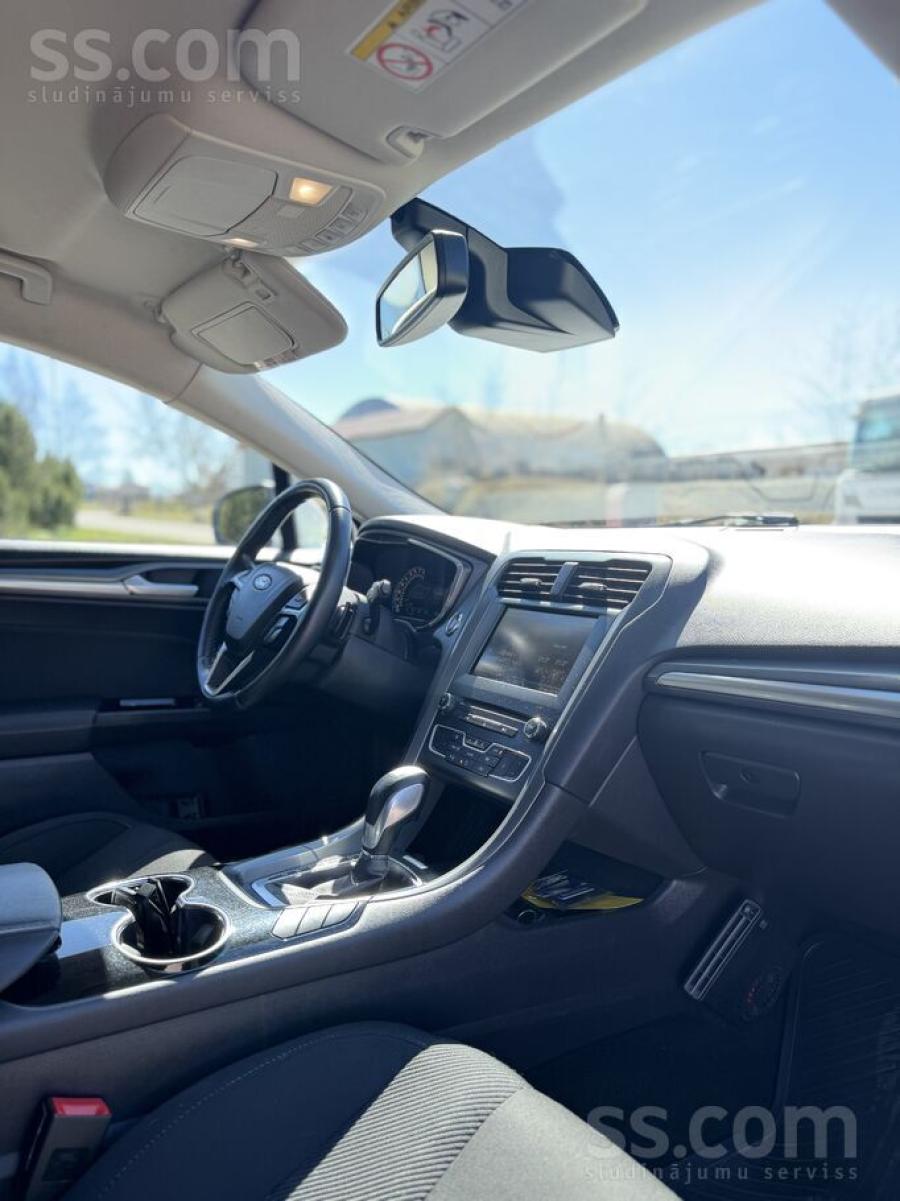 Balts Ford Mondeo 2016 Talsi, ar dzinēja tilpumu 1.50 L un nobraukumu 248 tūkst. km par 7400 €, foto 11 vietnē AUTOMOTO.COM.LV
