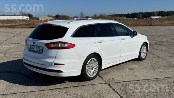 White Ford Mondeo 2016 in Riga, with an engine capacity of 2.00 L and mileage of 0 thousand km for 7999 €, photo 5 on AUTOMOTO.COM.LV