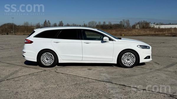 White Ford Mondeo 2016 in Riga, with an engine capacity of 2.00 L and mileage of 0 thousand km for 7999 €, photo 6 on AUTOMOTO.COM.LV