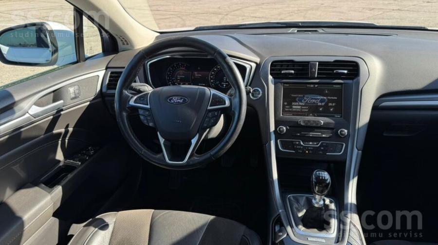 White Ford Mondeo 2016 in Riga, with an engine capacity of 2.00 L and mileage of 0 thousand km for 7999 €, photo 13 on AUTOMOTO.COM.LV