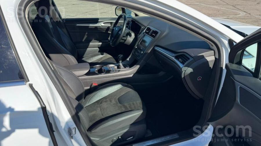 White Ford Mondeo 2016 in Riga, with an engine capacity of 2.00 L and mileage of 0 thousand km for 7999 €, photo 29 on AUTOMOTO.COM.LV