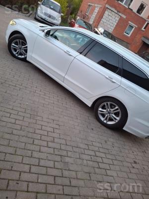 Balts Ford Mondeo 2016 Rīga, ar dzinēja tilpumu 2.00 L un nobraukumu 338 tūkst. km par 6990 €, foto 3 vietnē AUTOMOTO.COM.LV