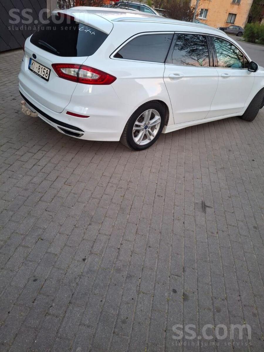 Balts Ford Mondeo 2016 Rīga, ar dzinēja tilpumu 2.00 L un nobraukumu 338 tūkst. km par 6990 €, foto 5 vietnē AUTOMOTO.COM.LV