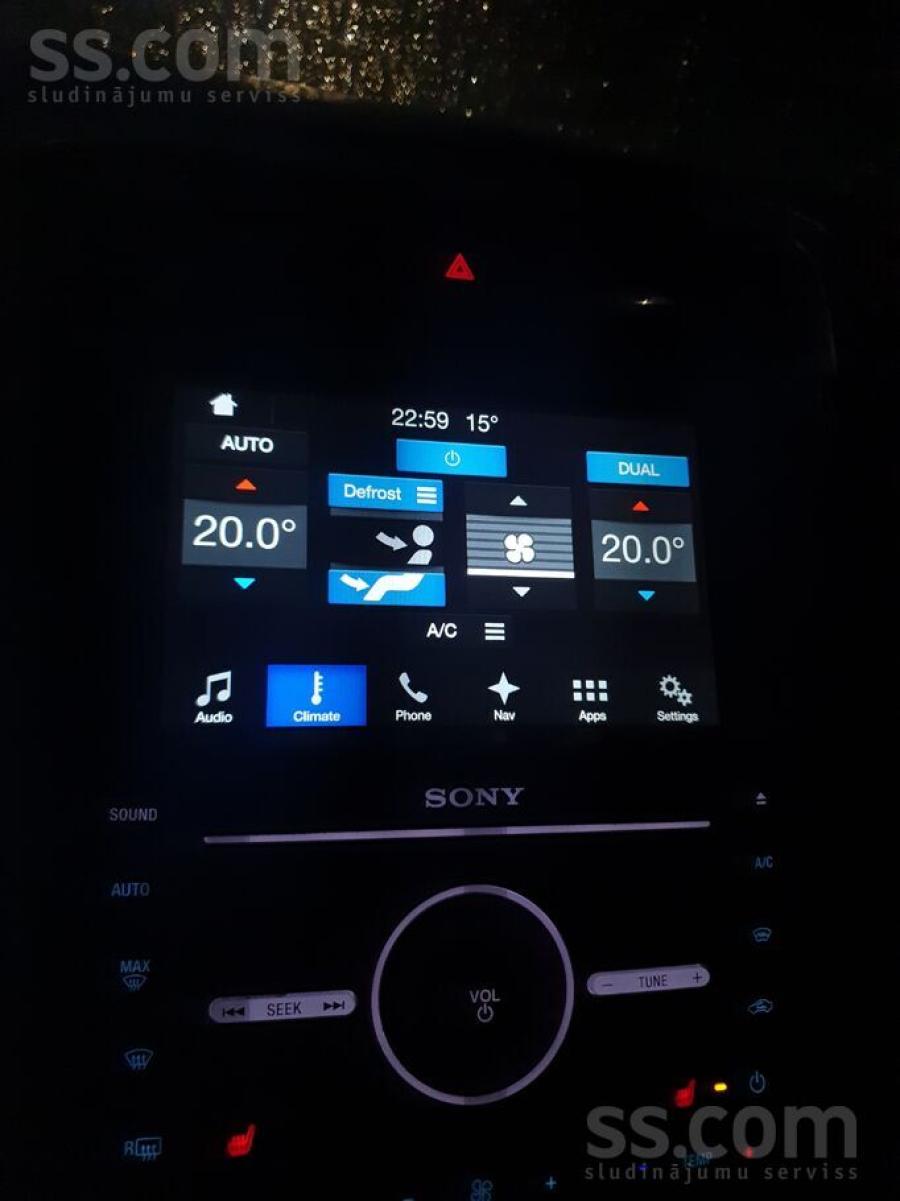 Balts Ford Mondeo 2016 Rīga, ar dzinēja tilpumu 2.00 L un nobraukumu 338 tūkst. km par 6990 €, foto 7 vietnē AUTOMOTO.COM.LV