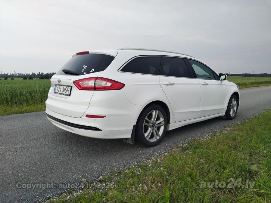 White Ford Mondeo 2016 in Tallinn, with an engine capacity of 2.00 L and mileage of 346 thousand km for 5500 €, photo 8 on AUTOMOTO.COM.LV