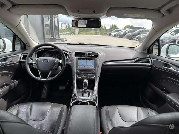 White Ford Mondeo 2016 in Taurage, with an engine capacity of 2.00 L and mileage of 283 thousand km for 7500 €, photo 8 on AUTOMOTO.COM.LV