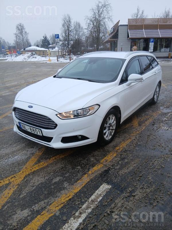 White Ford Mondeo 2016 in Talsi, with an engine capacity of 2.00 L and mileage of 271 thousand km for 8200 €, photo 2 on AUTOMOTO.COM.LV
