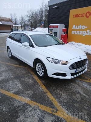 Balts Ford Mondeo 2016 Talsi, ar dzinēja tilpumu 2.00 L un nobraukumu 271 tūkst. km par 8200 €, foto 4 vietnē AUTOMOTO.COM.LV
