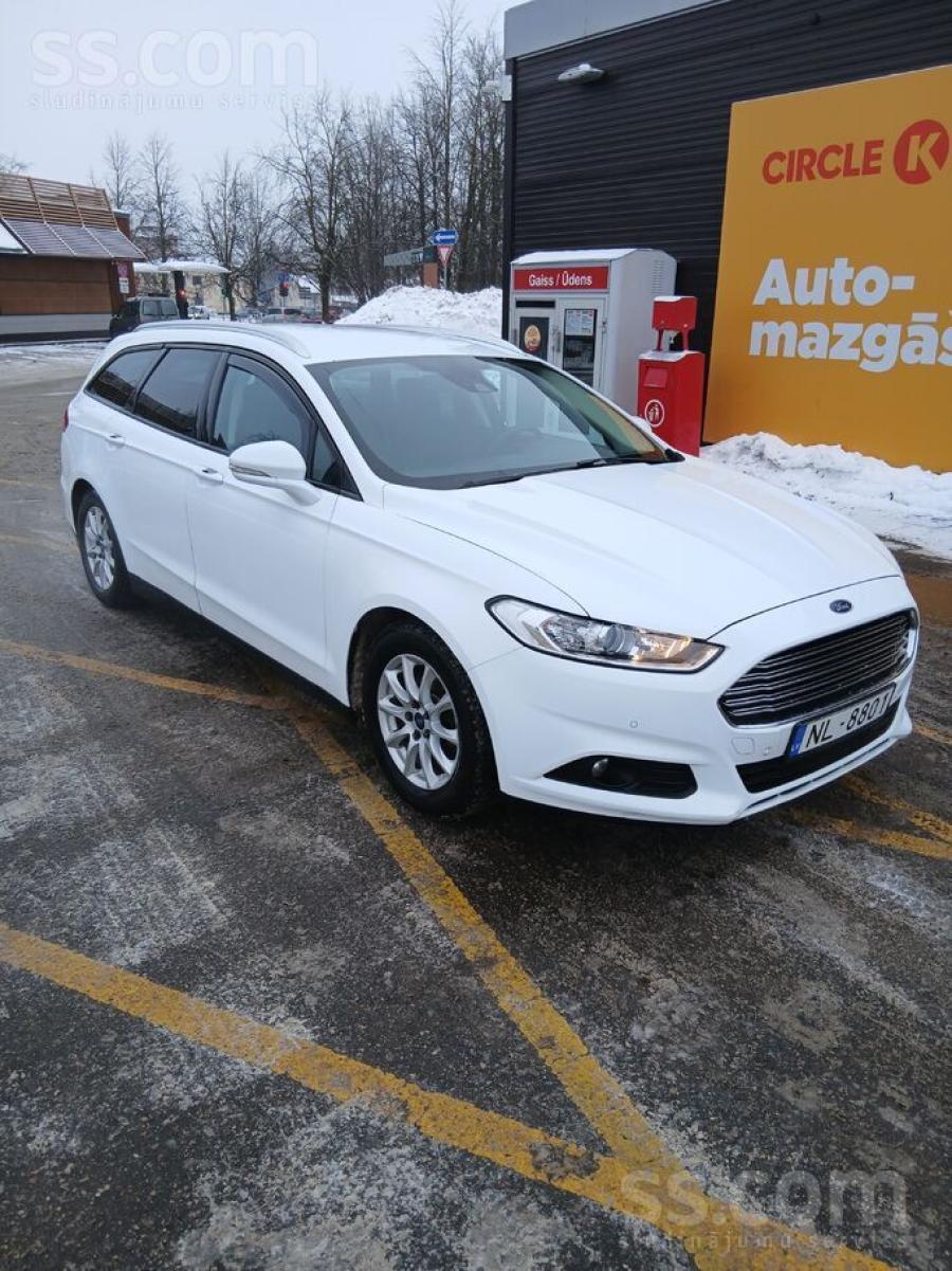 Balts Ford Mondeo 2016 Talsi, ar dzinēja tilpumu 2.00 L un nobraukumu 271 tūkst. km par 8200 €, foto 4 vietnē AUTOMOTO.COM.LV