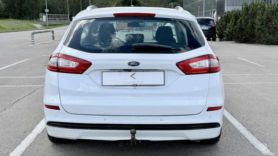Balts Ford Mondeo 2016 Šauļi, ar dzinēja tilpumu 1.50 L un nobraukumu 361 tūkst. km par 6050 €, foto 8 vietnē AUTOMOTO.COM.LV