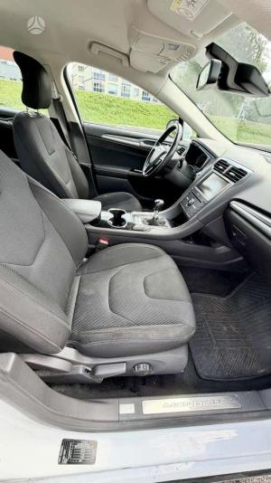 Balts Ford Mondeo 2016 Šauļi, ar dzinēja tilpumu 1.50 L un nobraukumu 361 tūkst. km par 6050 €, foto 17 vietnē AUTOMOTO.COM.LV