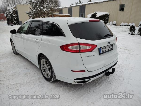 White Ford Mondeo 2017 in Polva, with an engine capacity of 2.00 L and mileage of 210 thousand km for 10900 €, photo 4 on AUTOMOTO.COM.LV