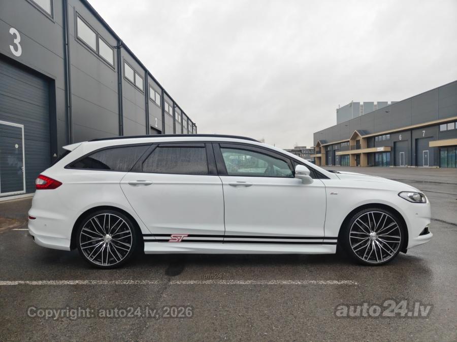 White Ford Mondeo 2017 in Tallinn, with an engine capacity of 1.50 L and mileage of 148 thousand km for 12999 €, photo 5 on AUTOMOTO.COM.LV