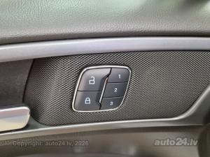 White Ford Mondeo 2017 in Haapsalu, with an engine capacity of 1.50 L and mileage of 148 thousand km for 9999 €, photo 15 on AUTOMOTO.COM.LV