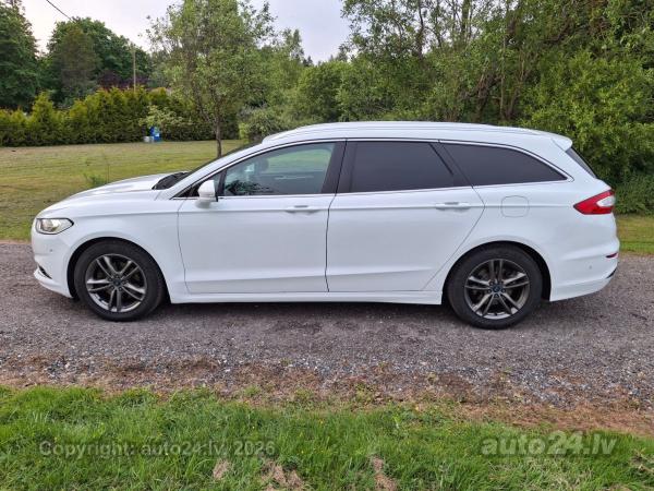 White Ford Mondeo 2017 in Tallinn, with an engine capacity of 2.00 L and mileage of 184 thousand km for 12500 €, photo 7 on AUTOMOTO.COM.LV