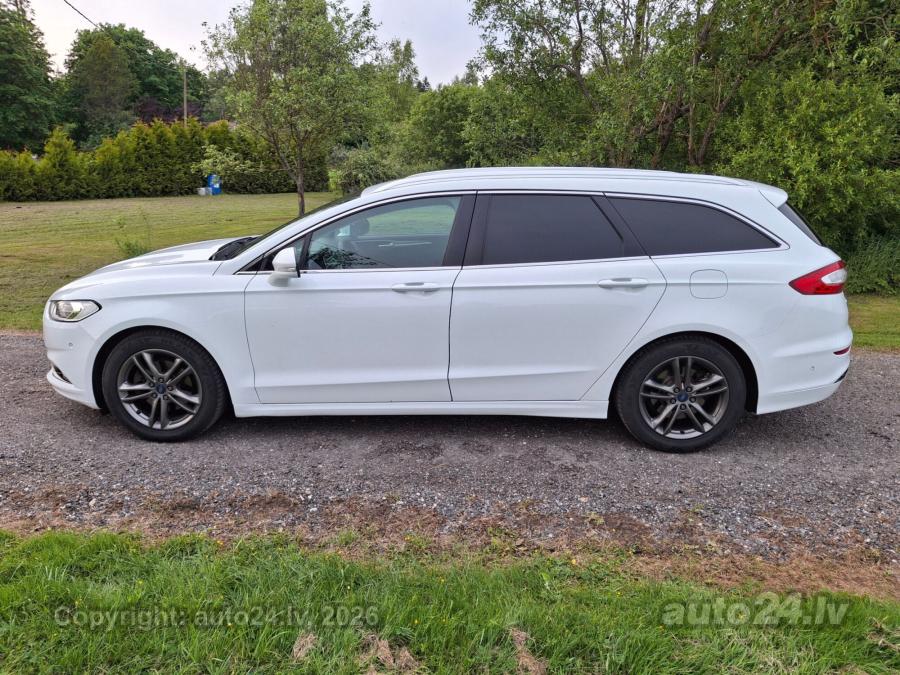 Balts Ford Mondeo 2017 Tallina, ar dzinēja tilpumu 2.00 L un nobraukumu 184 tūkst. km par 12500 €, foto 8 vietnē AUTOMOTO.COM.LV